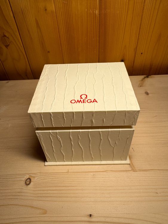 Omega Uhren Box (Gebraucht) in Amden für CHF 49 – mit Lieferung auf ...