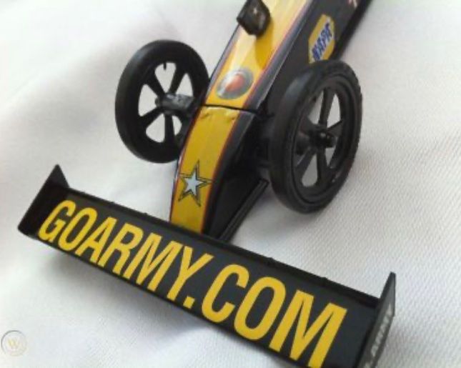 Tony Schumacher Top Fuel Dragster US Army 1:16 - 65cm lang!! | Kaufen ...