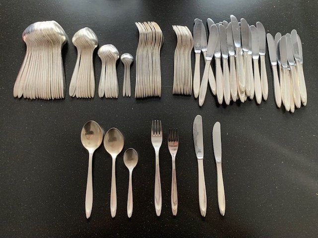 Schlichte Berndorf 90 Silberbesteck-Garnitur - 95 Teile | Kaufen auf Ricardo