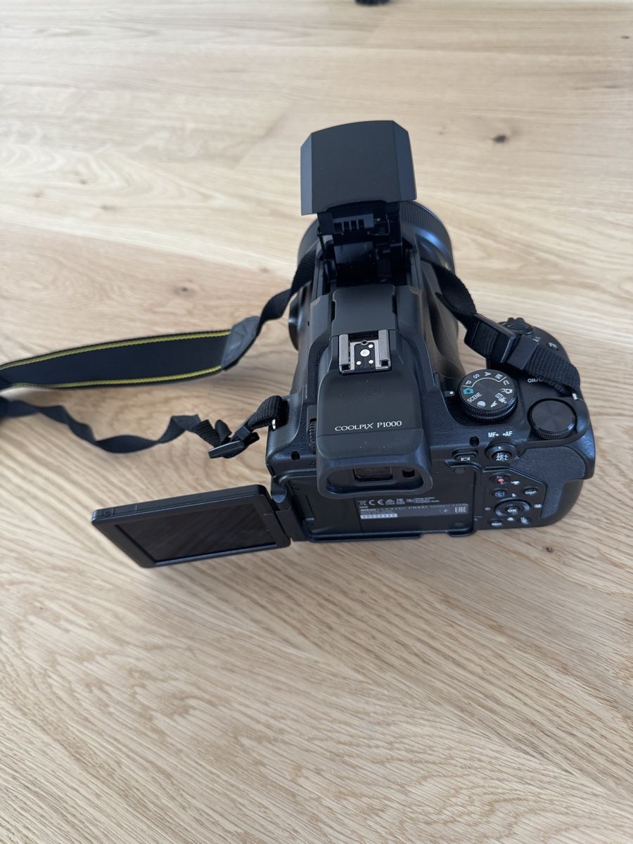 Nikon Coolpix P1000 (Gebraucht) in Nänikon für CHF 720 – mit Lieferung ...