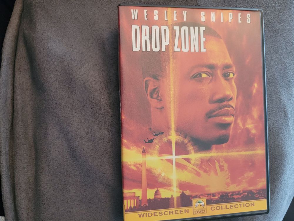 Drop Zone dvd Wesley Snipes (Gebraucht) in für CHF 2 – mit Lieferung ...