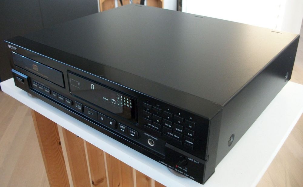 Midi CD Player Sony CDP-M44 | Kaufen auf Ricardo