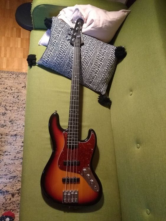 Modulus VJ-4 Jazz Bass | Kaufen auf Ricardo