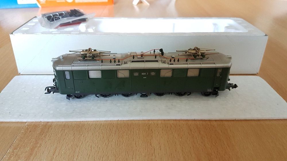 Roco Ae 4/6 SBB grün Artikelnr. 63530 | Kaufen auf Ricardo