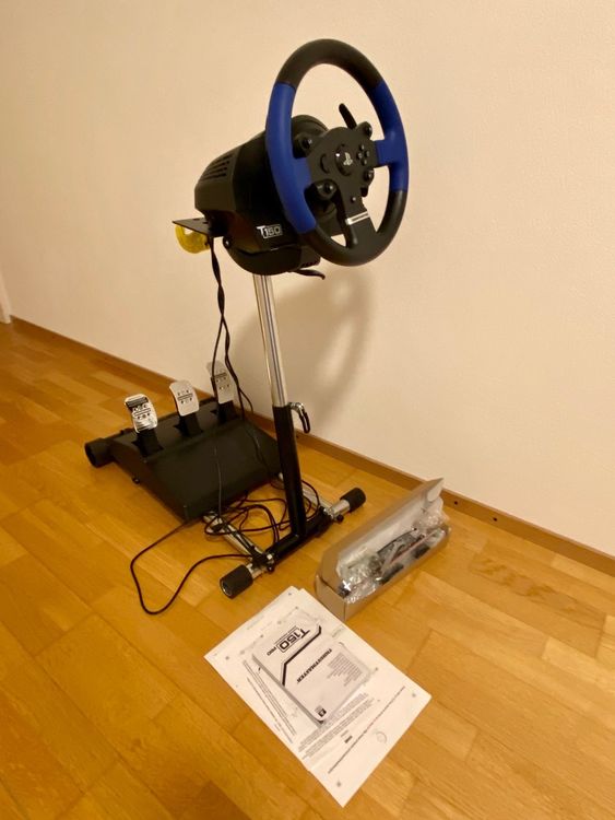 Thrustmaster T150 + Stand Pro Deluxe V2 | Kaufen auf Ricardo