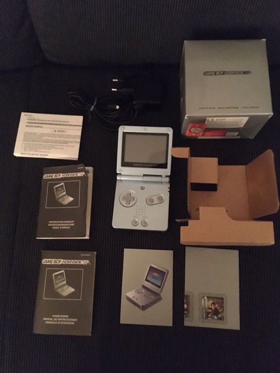 Gameboy Advance SP Blue plus 6 games | Kaufen auf Ricardo