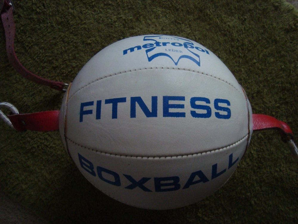 vintage 80ig Boxball Leder Metropol weis | Kaufen auf Ricardo