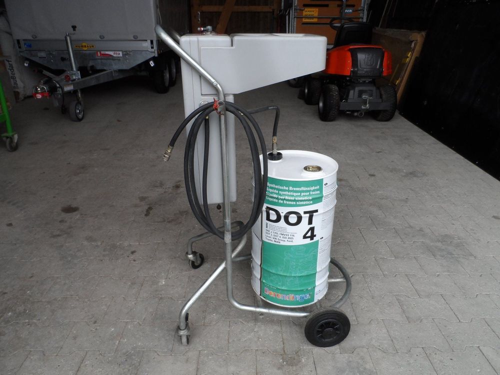 Bremsentlüftungsgerät Derendinger | Kaufen auf Ricardo