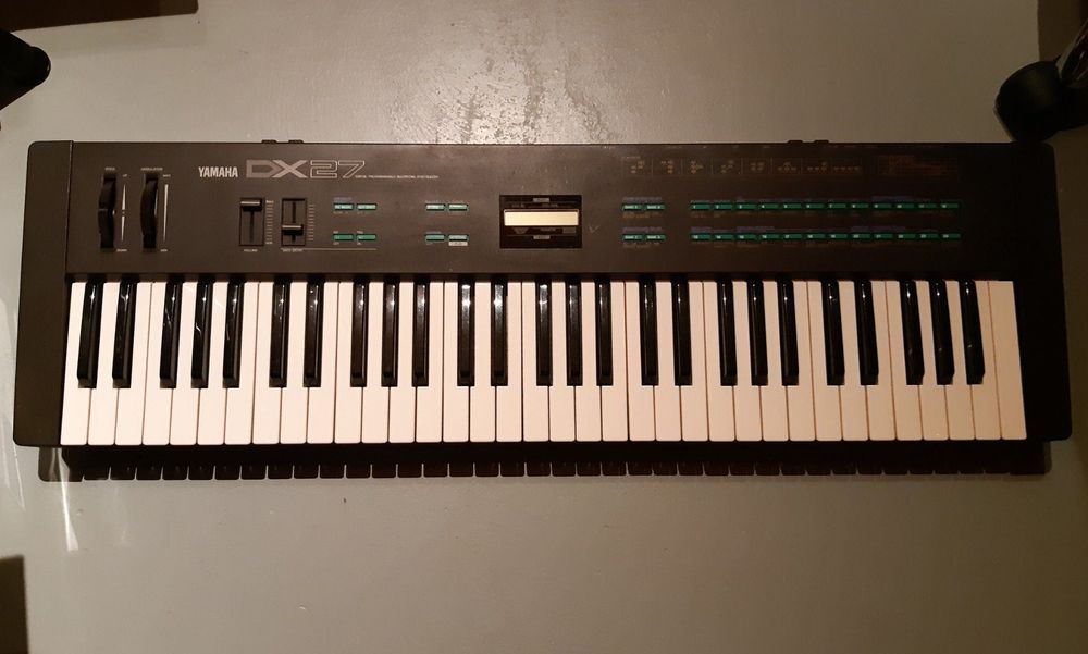 YAMAHA DX-27 synthesizer +Editor +Sounds | Acheter sur Ricardo