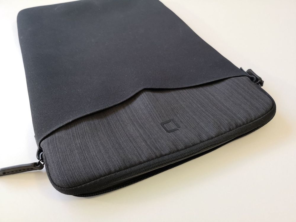 Dicota Code Sleeve 15" | Kaufen auf Ricardo
