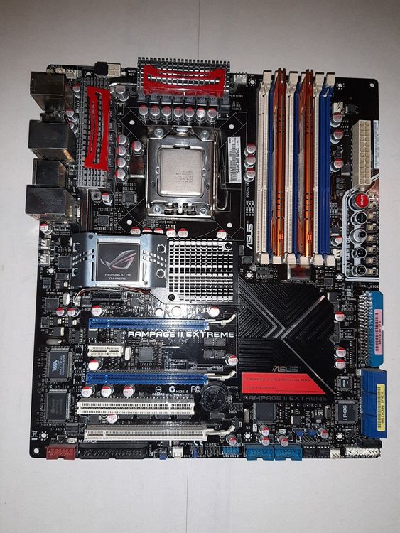 Asus Rampage II Extreme inkl. CPU/Ram | Kaufen auf Ricardo