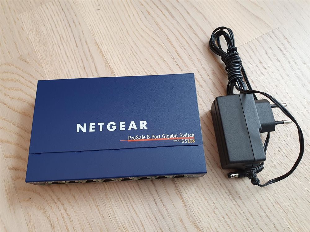 Netgear GS108 Gigabit Switch 8 Port kaufen auf Ricardo