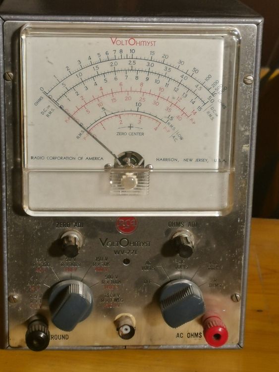 Röhrenvoltmeter von RCA Jahrgang 1959 | Kaufen auf Ricardo