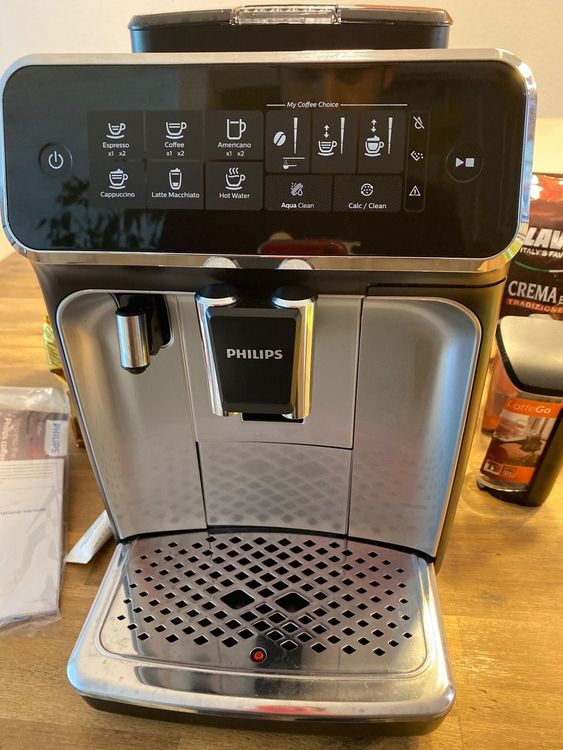 Kaffeevollautomat Philips EP 3246/79 | Kaufen auf Ricardo
