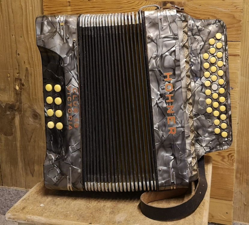 Handharmonika Hohner Club 2 b Viktoria | Kaufen auf Ricardo