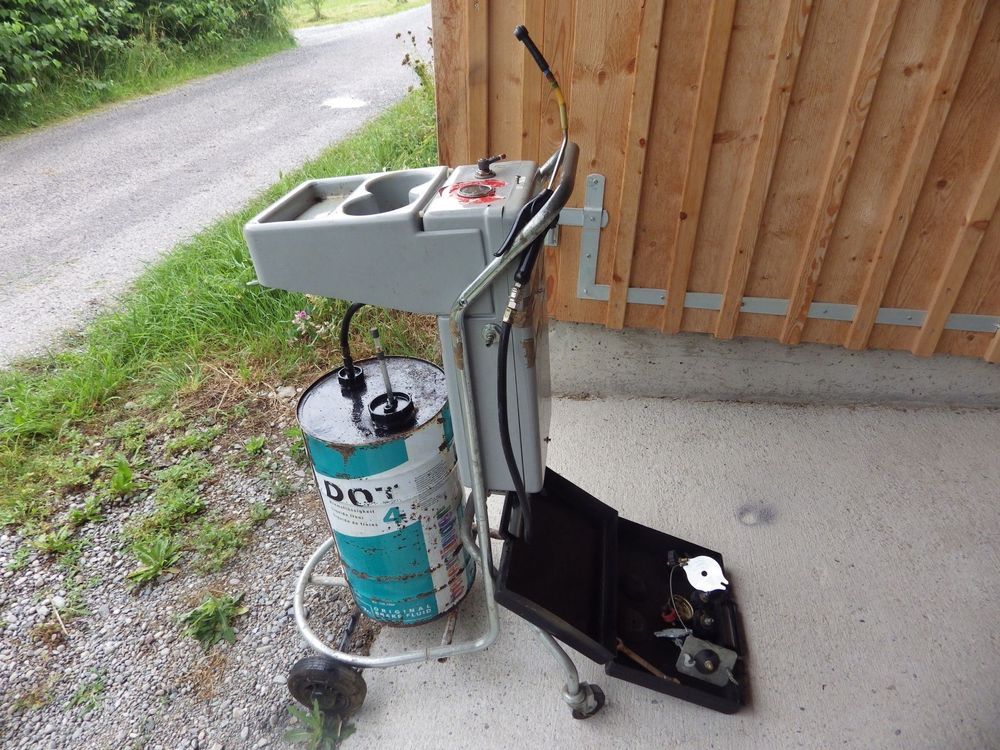 Derendinger Bremsenentlüftungsgerät | Kaufen auf Ricardo