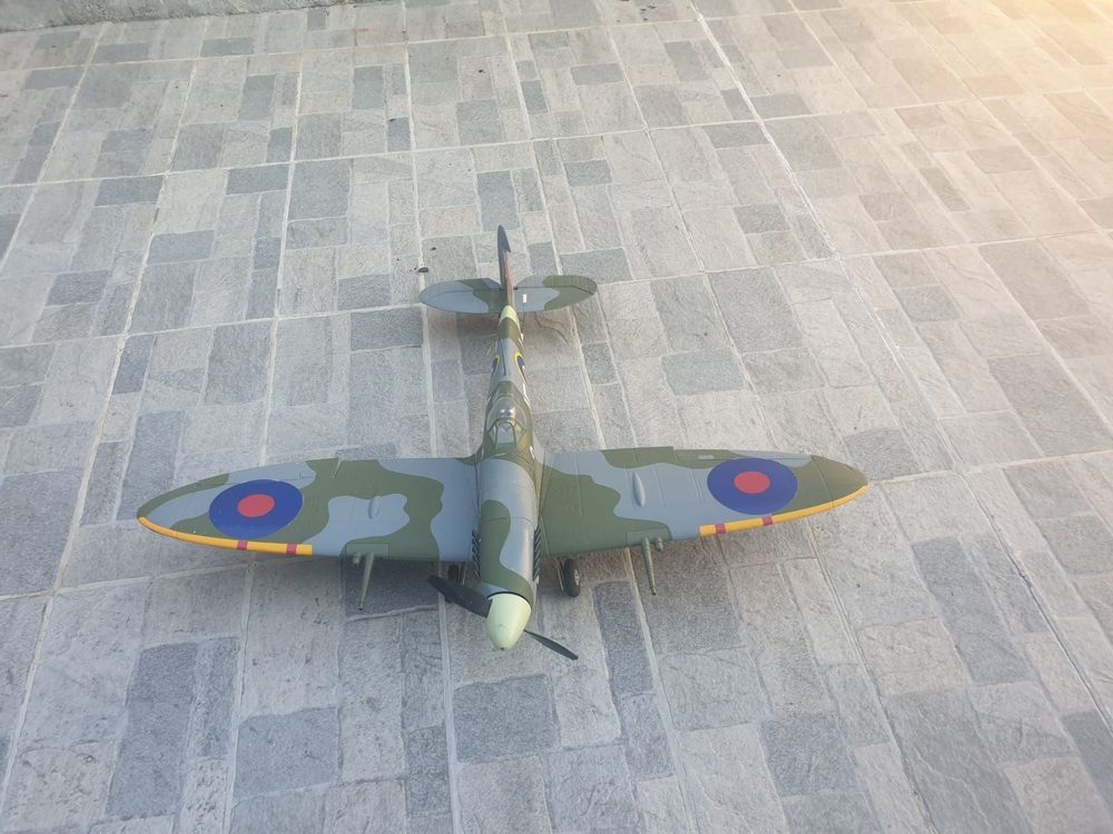 RC Spitfire 1100mm ab 1.- | Kaufen auf Ricardo