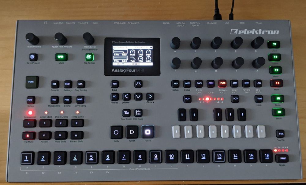 Elektron Analog Four A4 MKII Synthesizer | Kaufen auf Ricardo