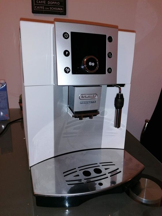 DeLonghi Perfecta Plus Vollautomat | Kaufen auf Ricardo
