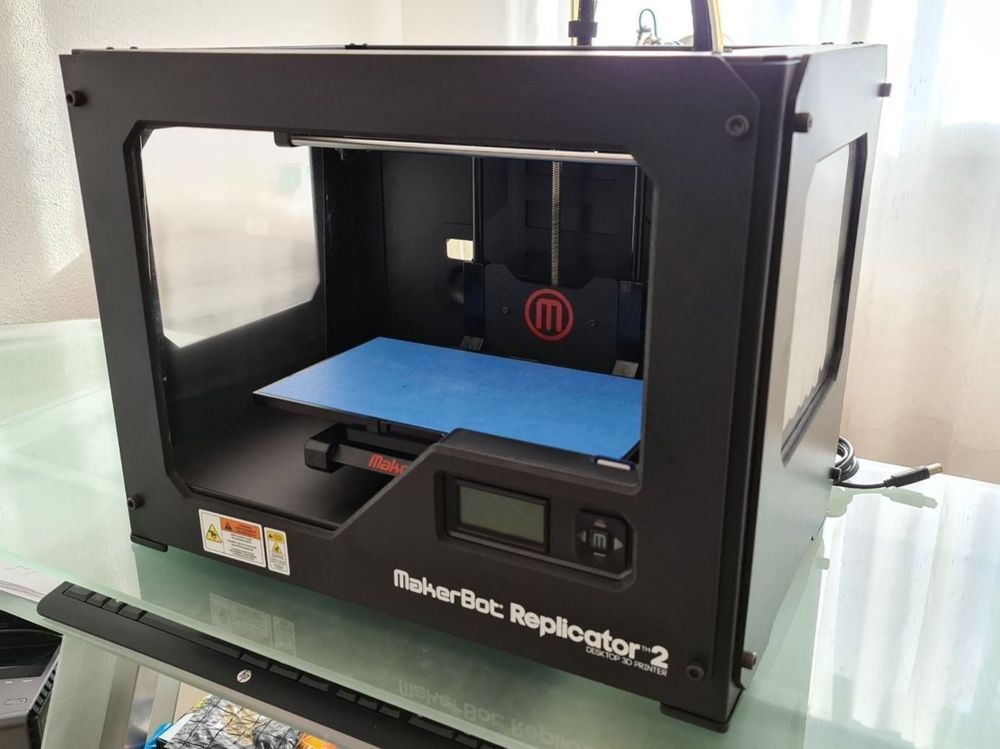 Makerbot Replicator 2 Desktop 3D Drucker | Kaufen auf Ricardo
