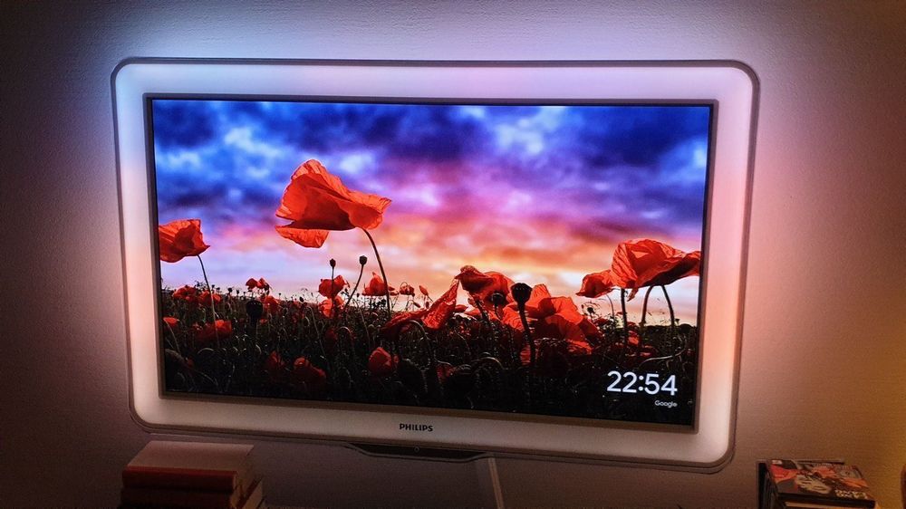 PHILIPS AUREA: Leuchtender Luxus TV | Kaufen auf Ricardo