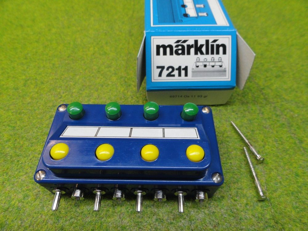 7211 Märklin HO Schaltpult blau | Kaufen auf Ricardo