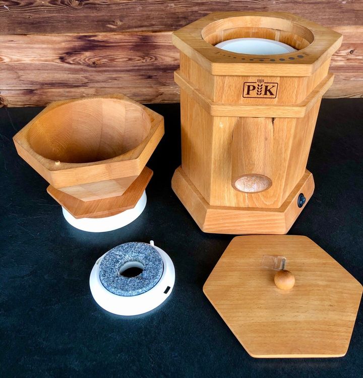 Ge­trei­de­müh­le Komo PK1 Bu­chen­holz | Kaufen auf Ricardo