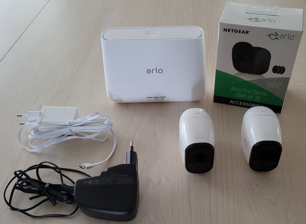 Netgear Arlo Pro (VMC4030) 2Stk. & Basis | Kaufen auf Ricardo