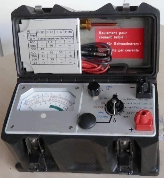 geprüftes Militär Messgerät T-02 | Acheter sur Ricardo