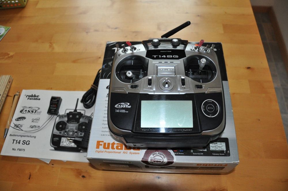 Futaba T 14 SG | Kaufen auf Ricardo