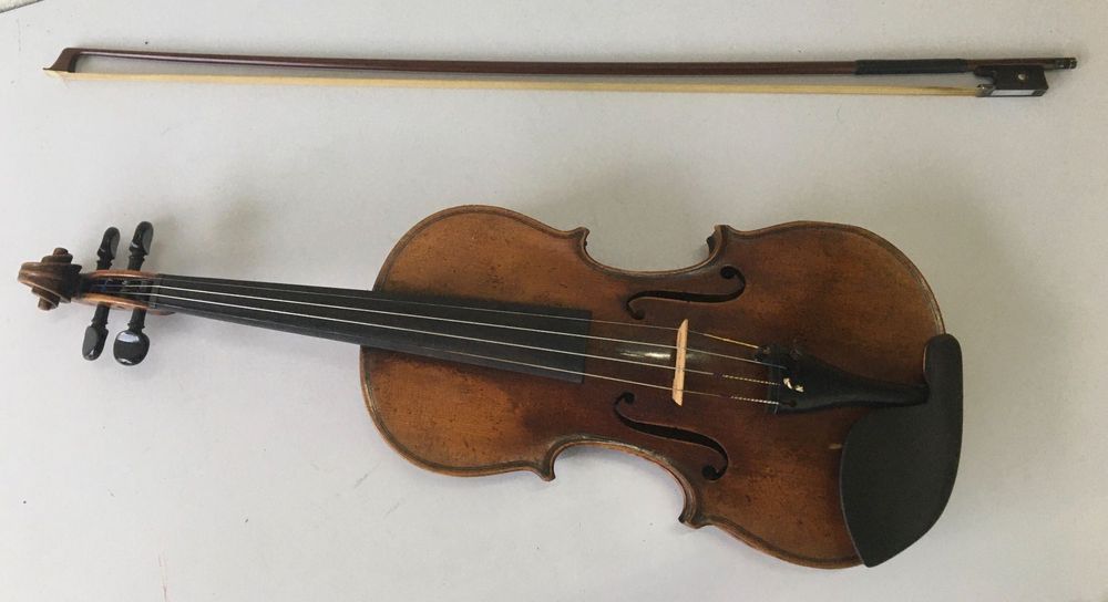 Alte Geige mit Koffer& Bogen | Kaufen auf Ricardo