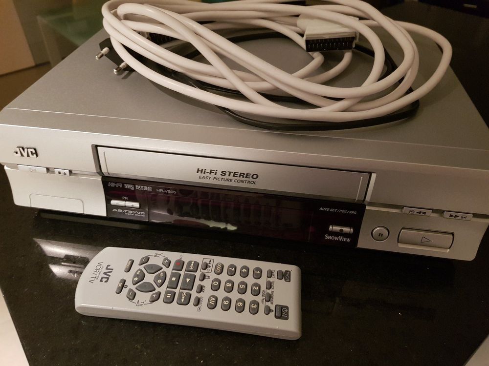 VHS & NTSC-Videorecorder (JVC HR-V505E) | Kaufen auf Ricardo