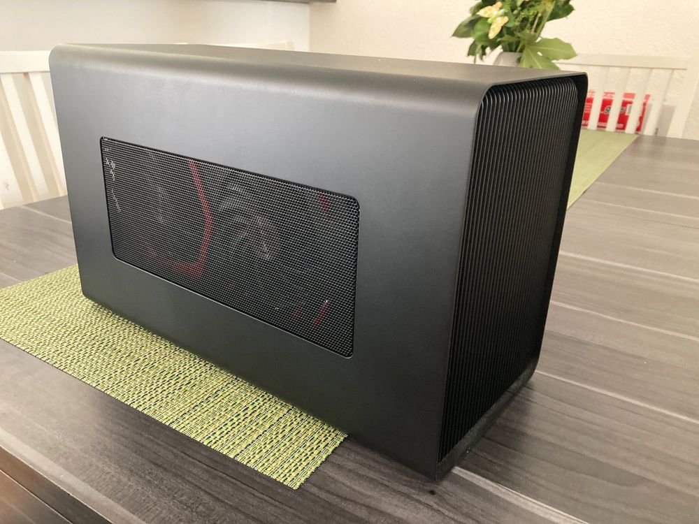 Razer Core X eGPU + RX 570 (Defekt) | Kaufen auf Ricardo