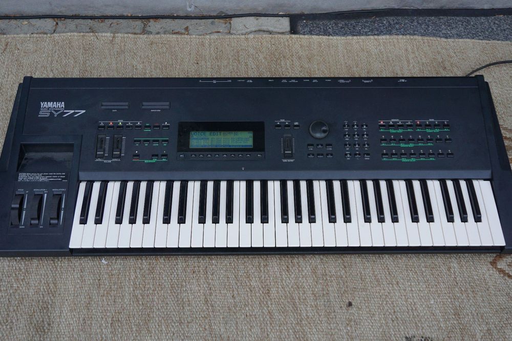 Yamaha SY77 Synthesizer defekt. | Kaufen auf Ricardo
