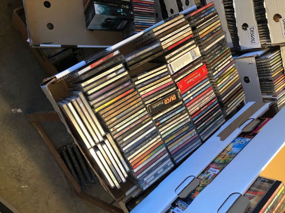 CD Sammlung 100 Stück | Kaufen auf Ricardo