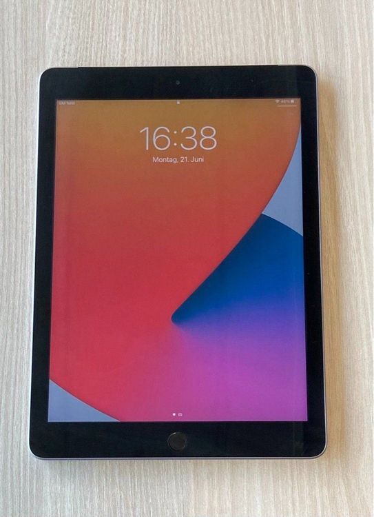 iPad 5. Generation WiFi + Cellular 4G | Kaufen auf Ricardo