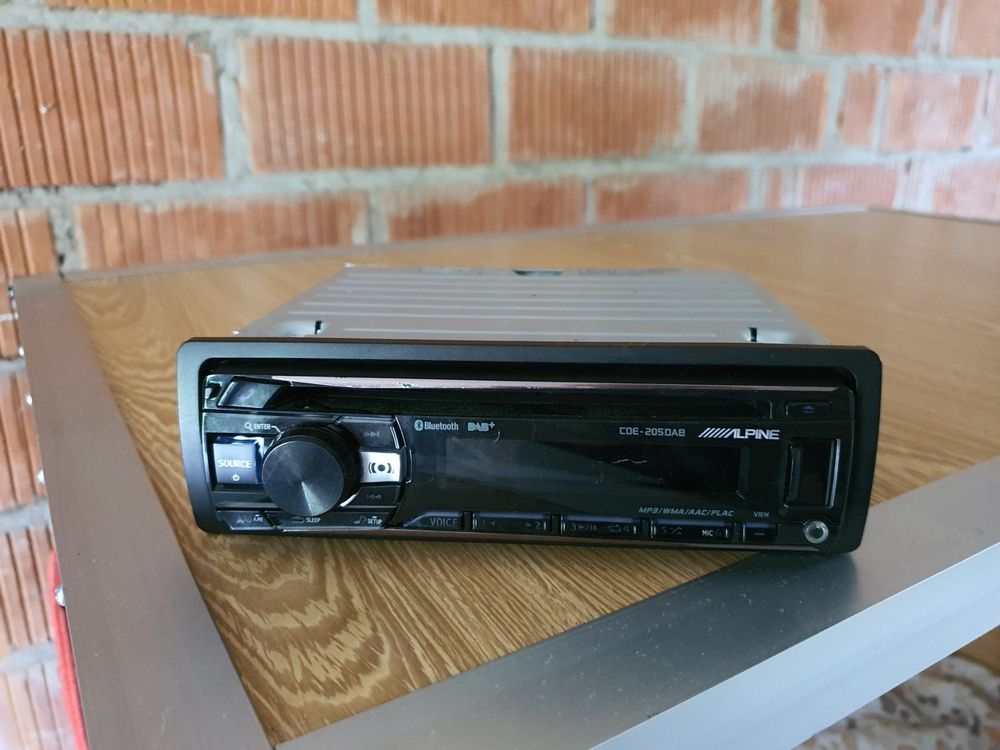 Alpine DAB Autoradio Car Hi-Fi | Kaufen auf Ricardo