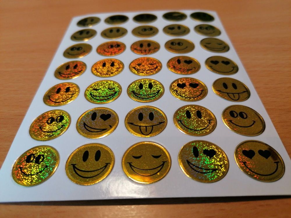Aufkleber Smileys 9 Bogen à 35 Smileys | Kaufen auf Ricardo