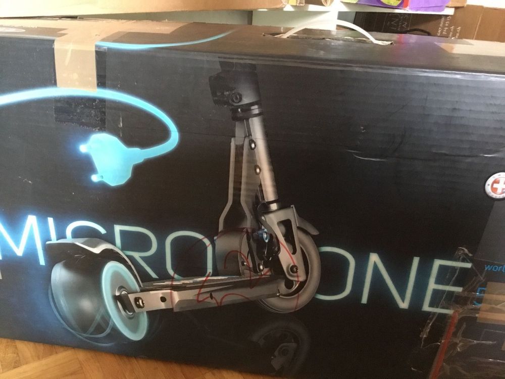 Trottinette électrique E-MICRO ONE 7,5kg | Kaufen auf Ricardo