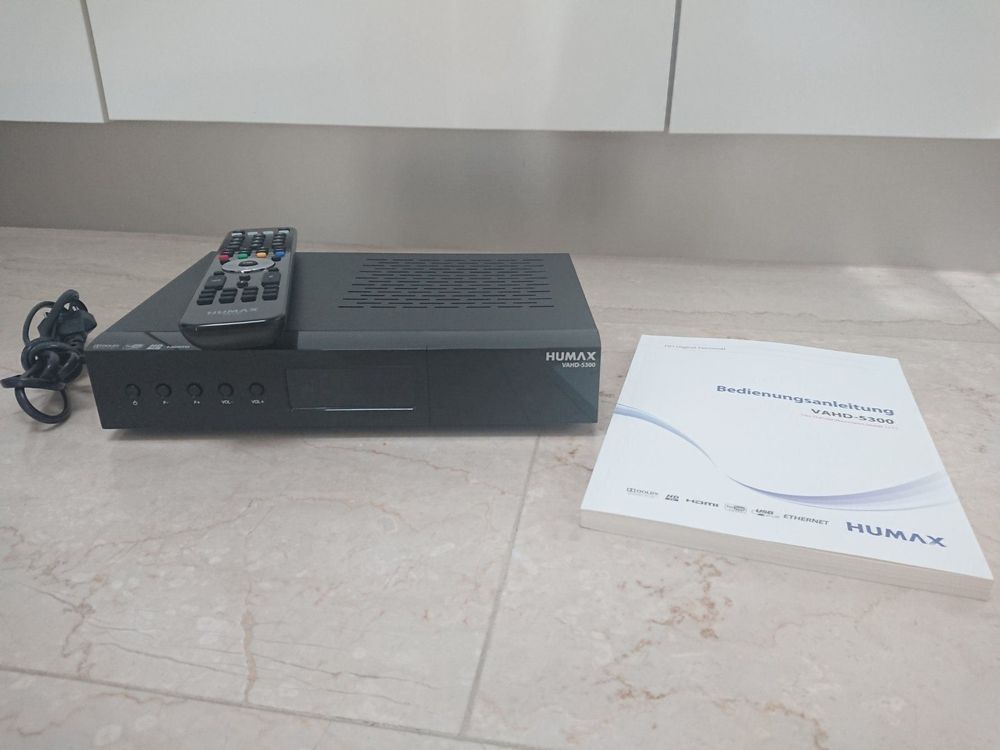 HUMAX VAHD-5300 Sat-Receiver DVB-S,DVB-2 | Kaufen auf Ricardo