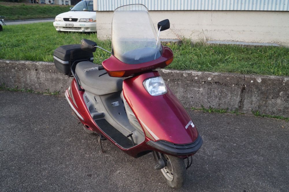 Honda Spacy 125 Roller Scooter (0374) | Acheter sur Ricardo
