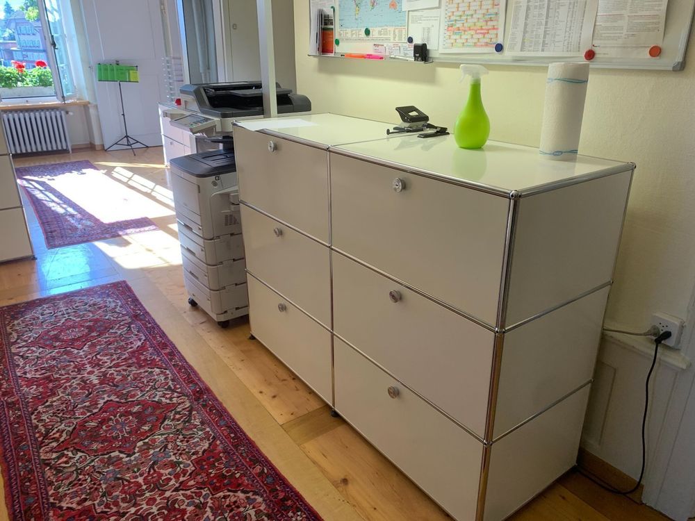 USM Praxis /Büro Möbel Weiss Lief Gratis | Kaufen auf Ricardo