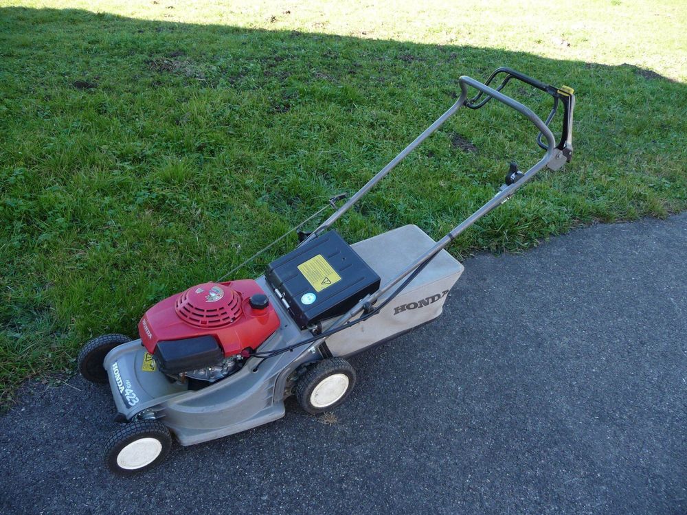 HONDA HRB 423 | Acheter sur Ricardo