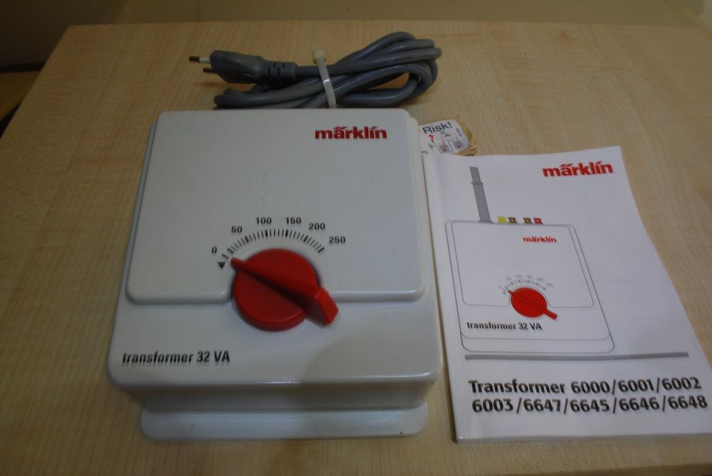 Märklin 6647 Regel- Trafo 230V / 32VA | Kaufen auf Ricardo
