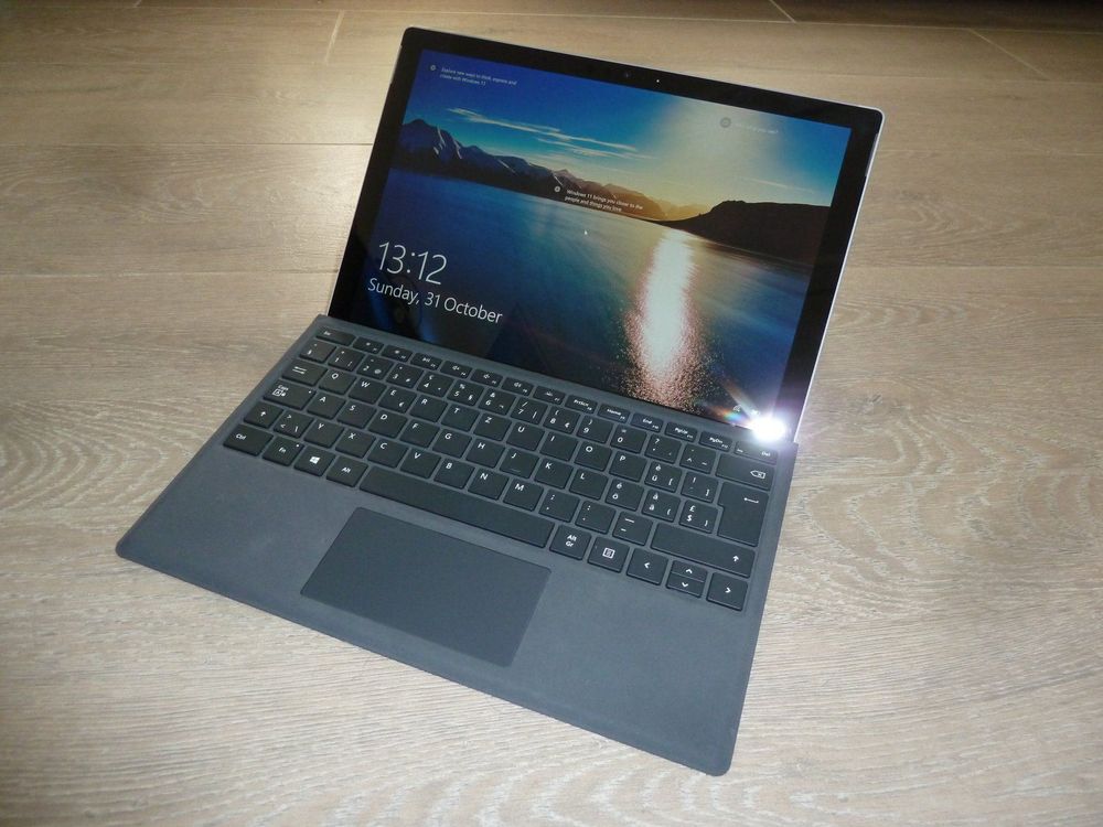 Microsoft Surface Pro 5th Gen Model 1796 | Kaufen auf Ricardo