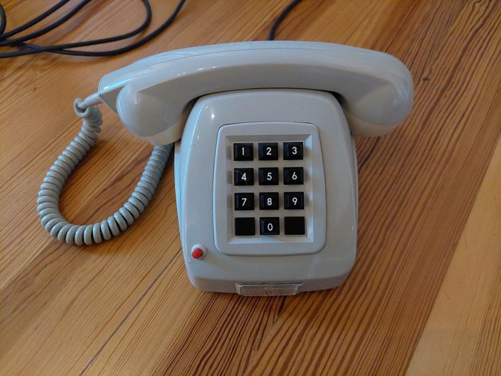 Altes Tastentelefon Modell 70 Autophon | Kaufen auf Ricardo