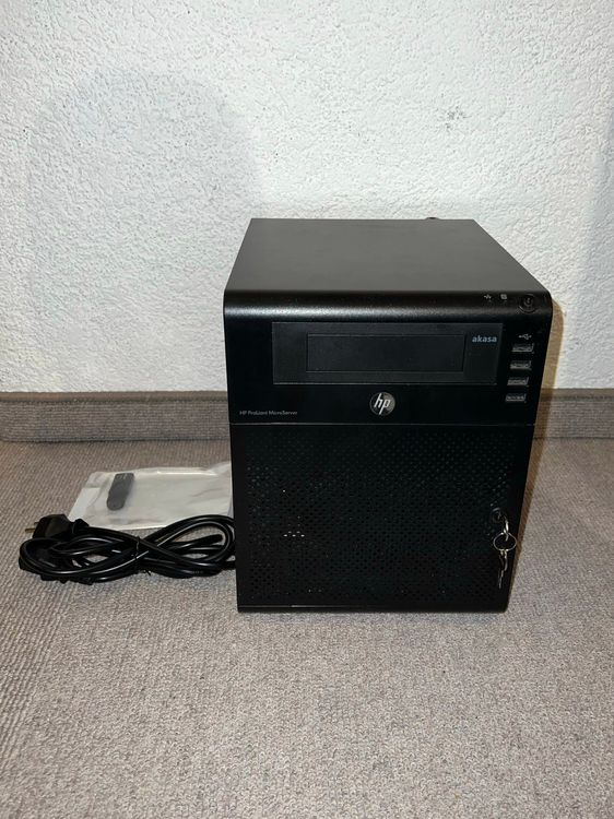 HP MicroServer N54L mit TrueNAS ab 1 Fr. | Acheter sur Ricardo