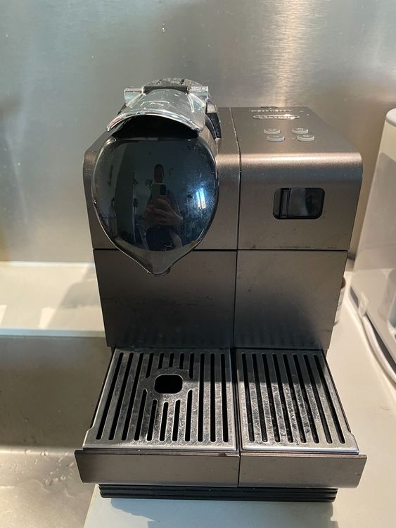 Nespresso DeLonghi Kaffeemaschine | Kaufen auf Ricardo