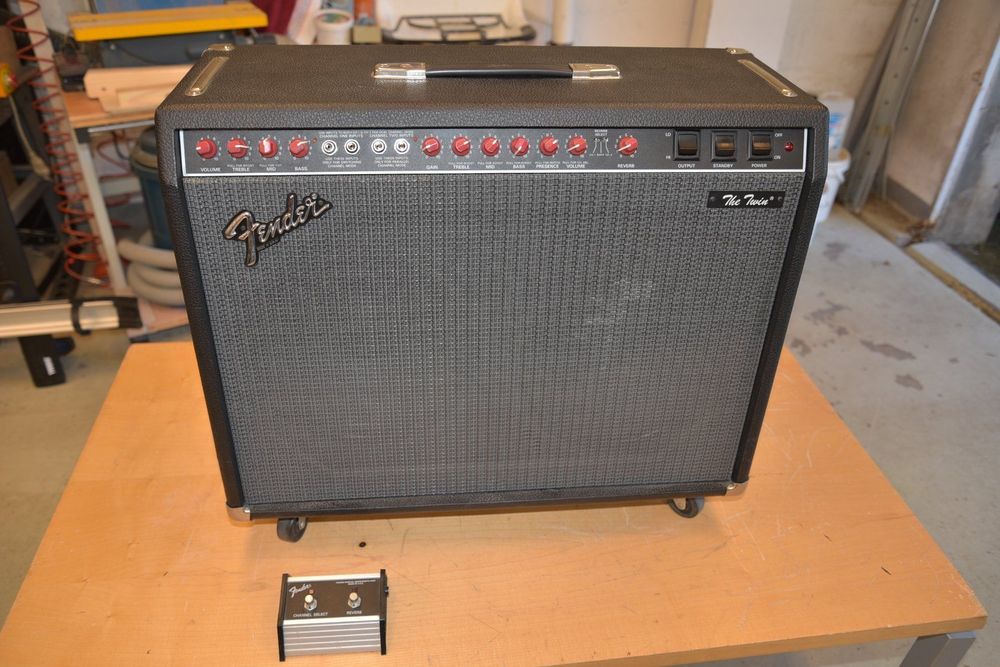 Fender The Twin Reverb "Red Knob" 80iger | Kaufen auf Ricardo