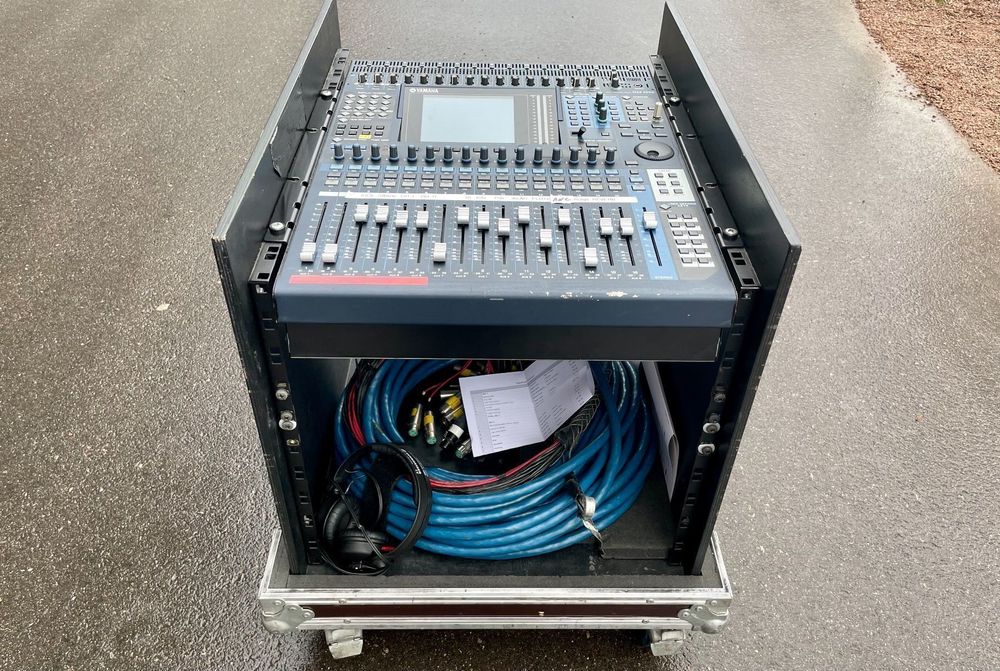 Yamaha DM-1000 Digital Mixer mit Case | Kaufen auf Ricardo